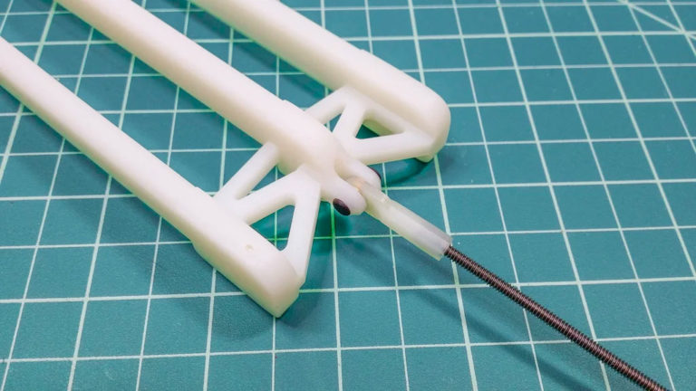 Bionic Wolverine Claws - MYOWARE by Advancer Technologies